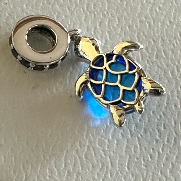 Pandora | Jewelry | Pandora Murano Glass Blue Sea Turtle Charm | Poshmark